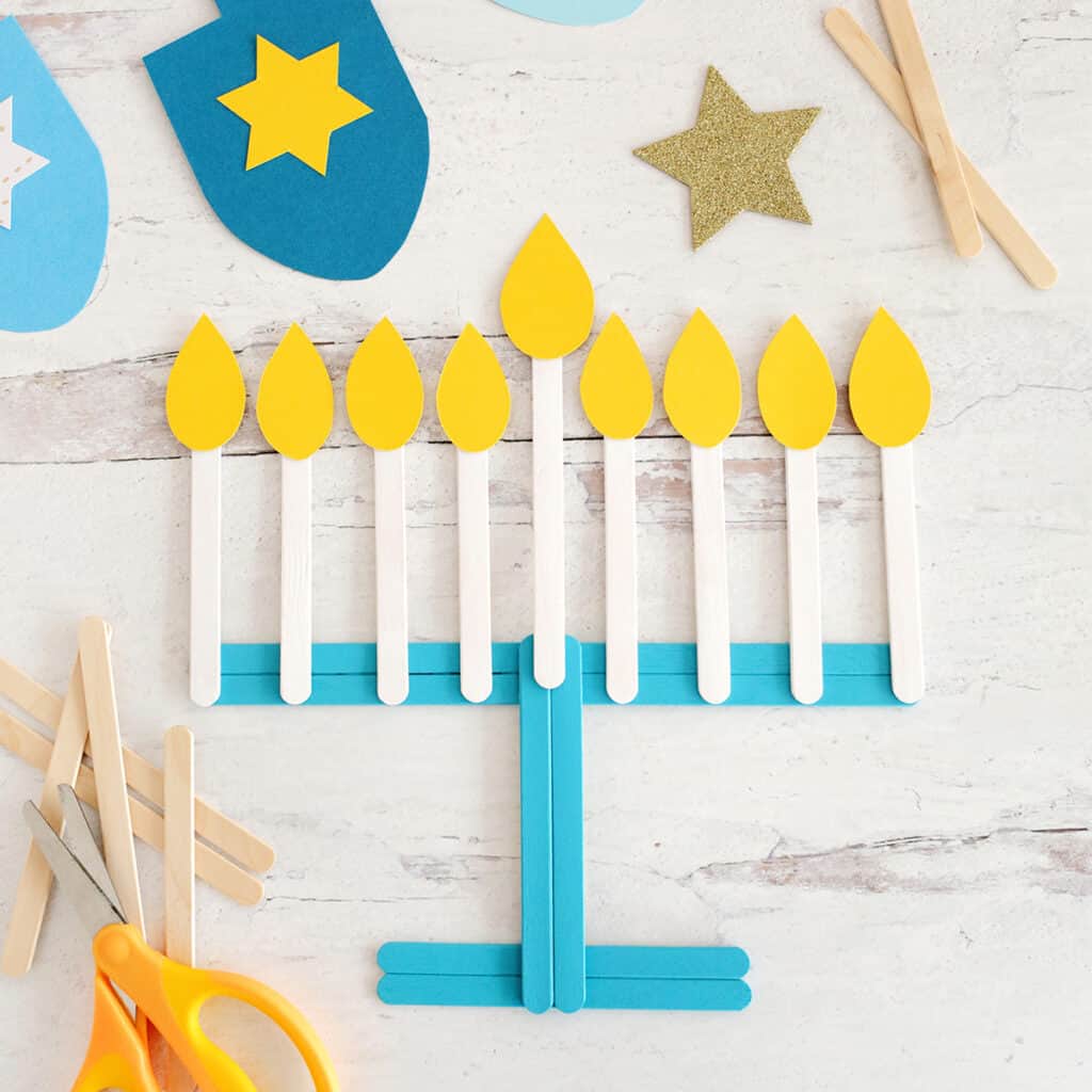 Popsicle Stick Menorah (A Fun Hanukkah Craft!) - childhoodmagic.com