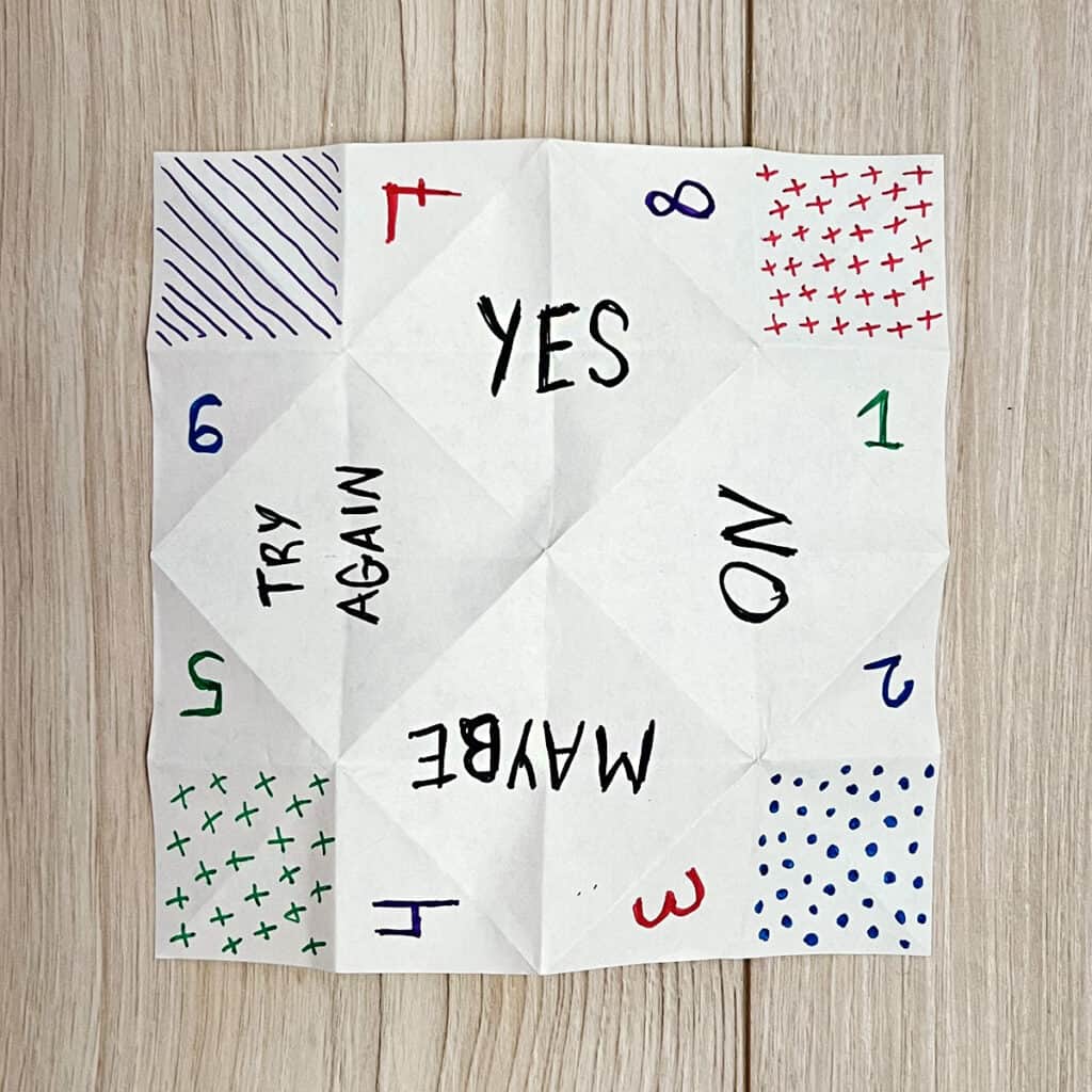 Cootie Catcher - Fortune Teller - Childhood Magic