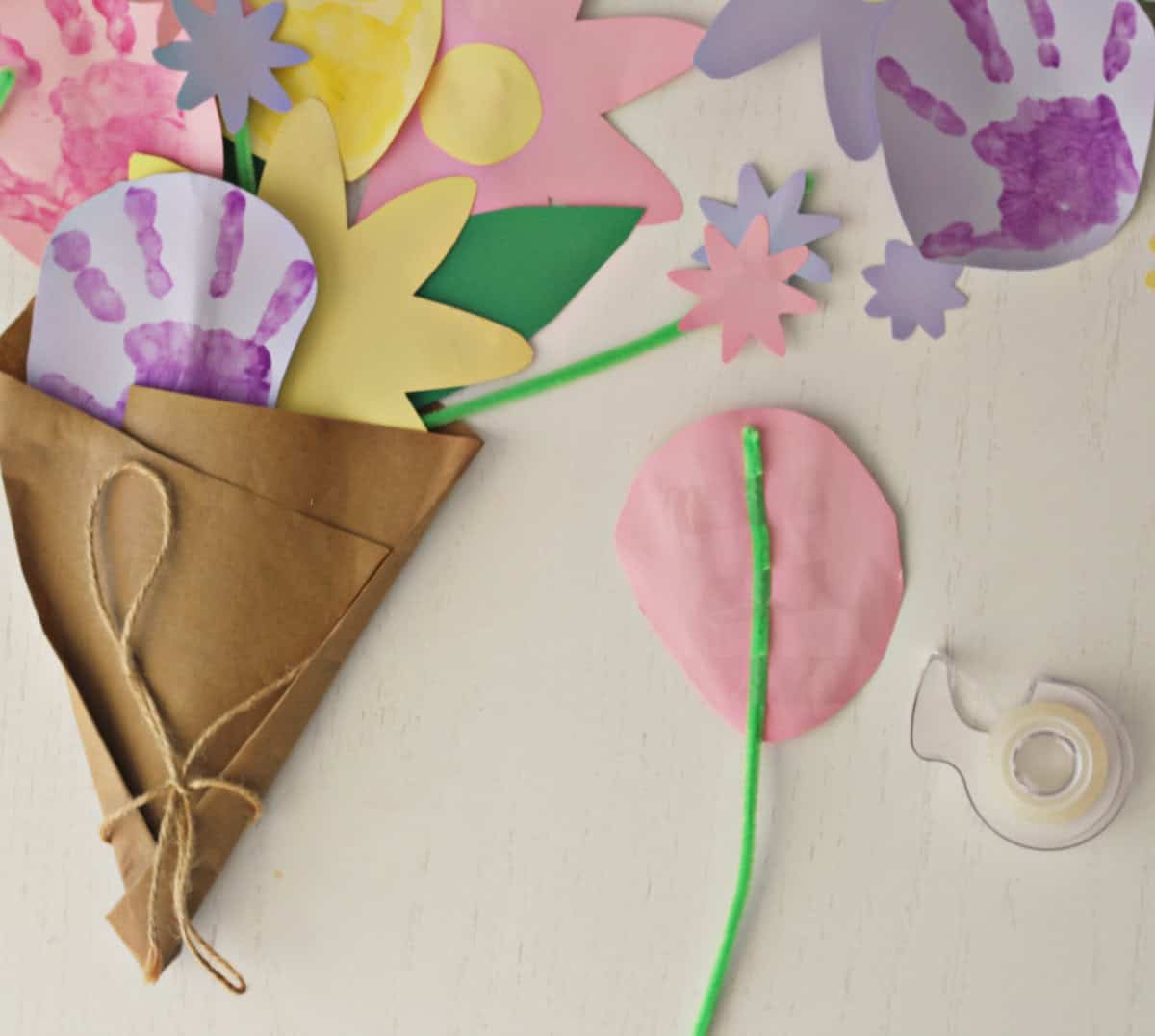 Handprint Bouquet of Flowers-with Free Printable - Childhood Magic