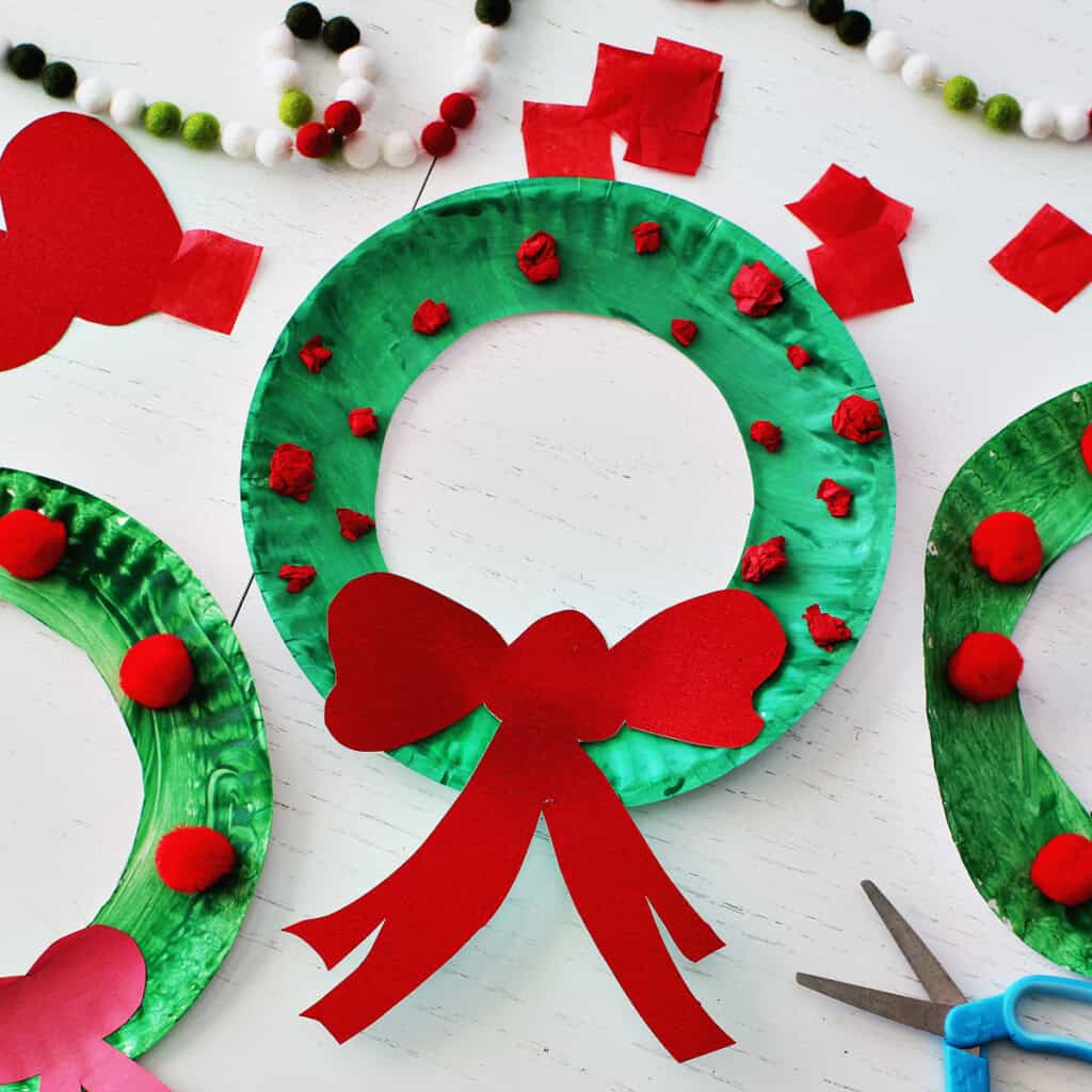 Paper Plate Christmas Wreath Kids Craft - Childhood Magic