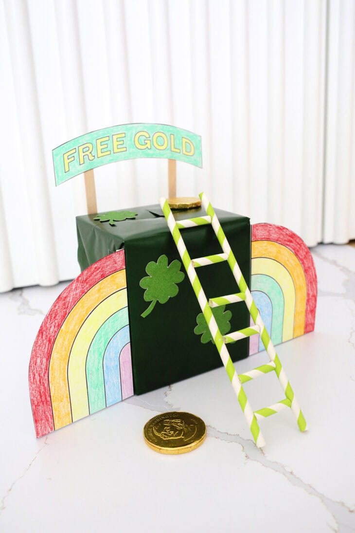 Easy Leprechaun Trap (with Free Printable!) - Childhood Magic