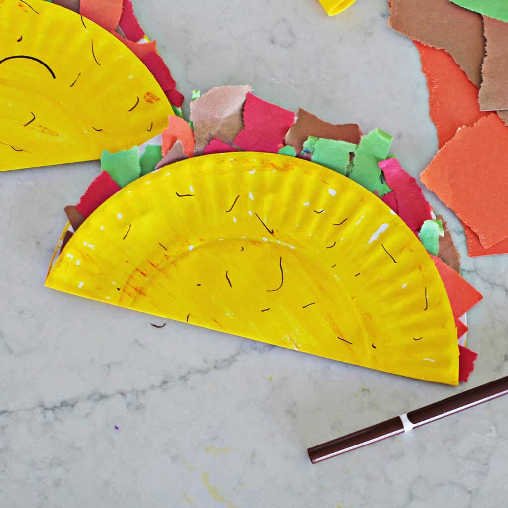 Paper Plate Taco- a Cinco de Mayo Craft - Childhood Magic